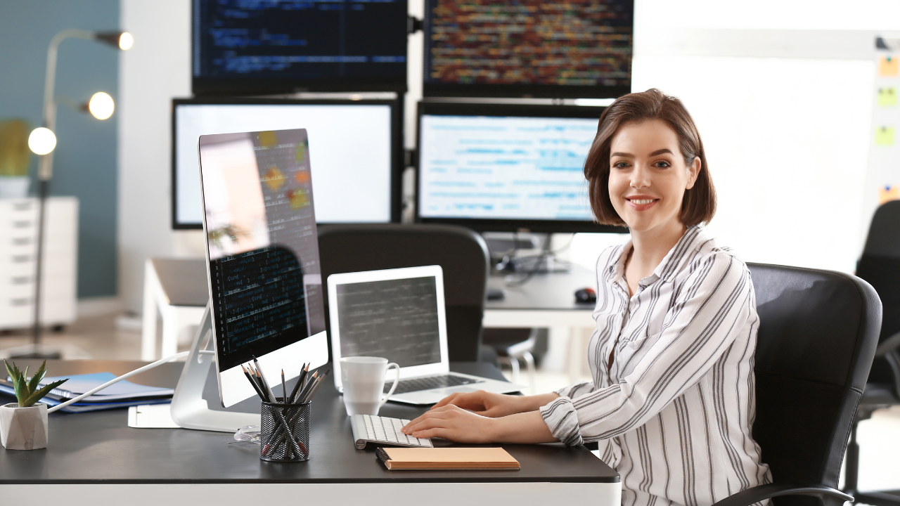 Computer Programmer Salary In India For Freshers And Experienced 2023